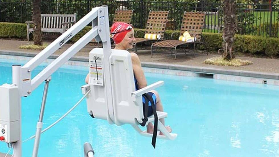 aXs2 Pool Lift for Community & Hospitality Pools | ADA Compliant