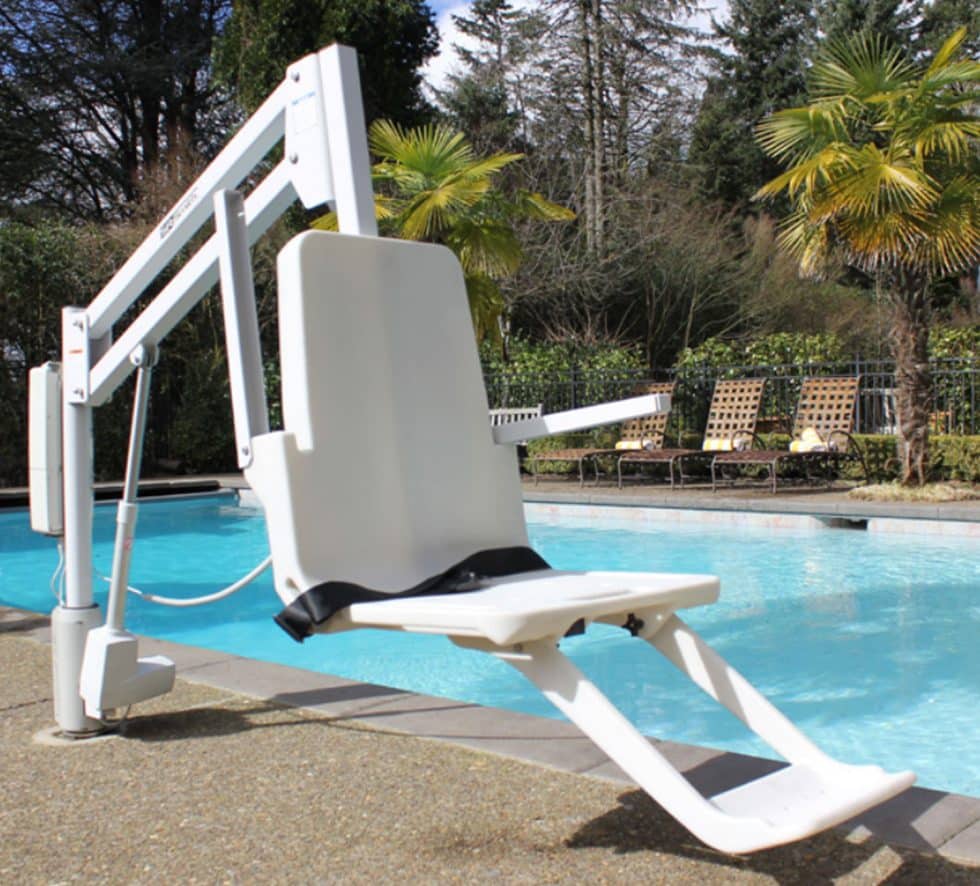 aXs2 Pool Lift for Community & Hospitality Pools | ADA Compliant