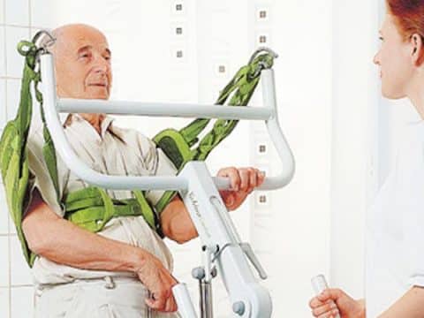 Sabina II EE Sit-to-Stand Lift for Safe Patient Transfers